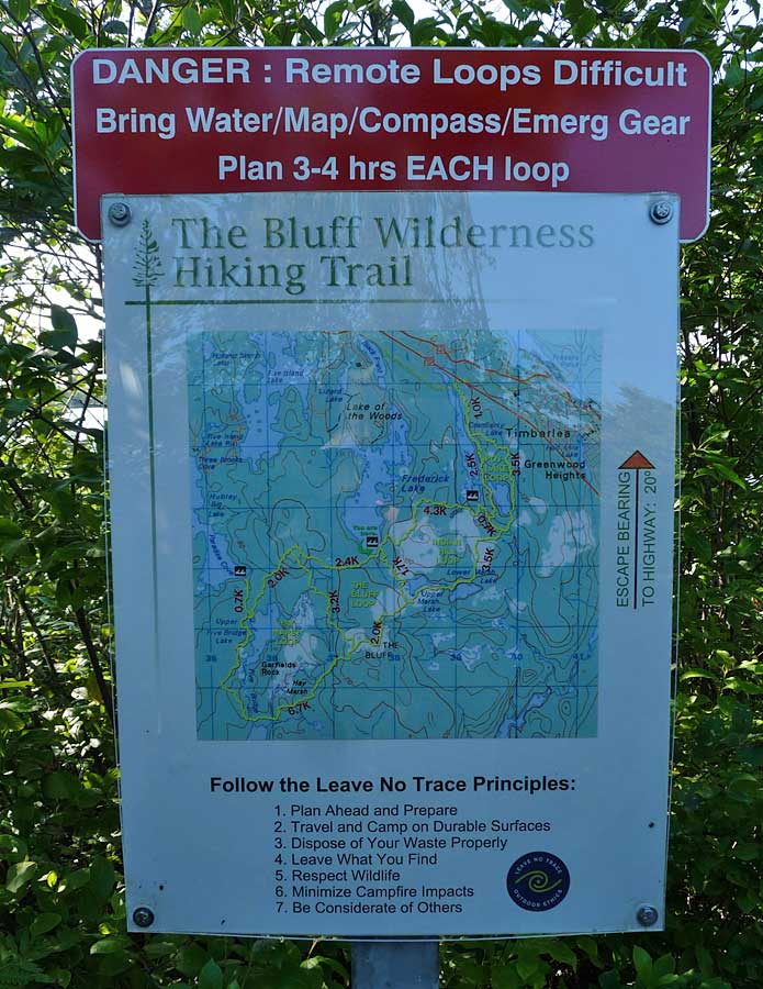 Color coding of trail loops